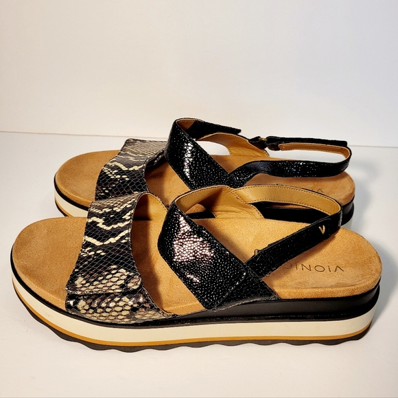 Vionic | Shoes | Vionic Brielle Platform Leather Sandals | Poshmark